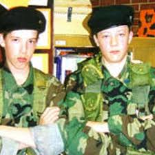 Simon Says Murder - Tiegrabber